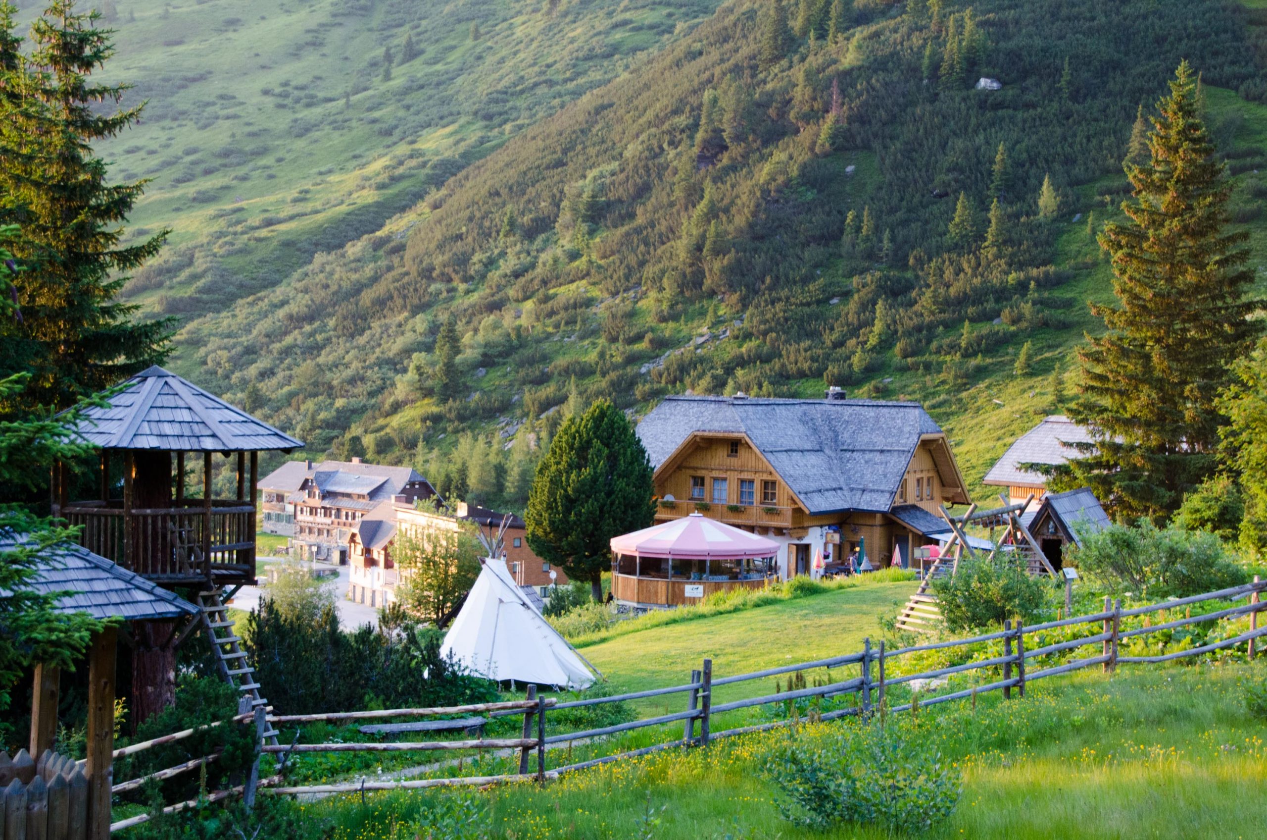 Familiensommer – Holzboxen Planneralm – Appartements auf 1.600 m Seehöhe